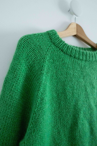 Ravelry: Wayfarer Raglan pattern by Lív Ulven