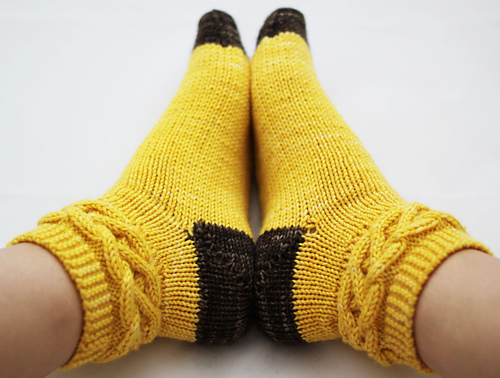 Ravelry: Misfit Socks pattern by Sarah House