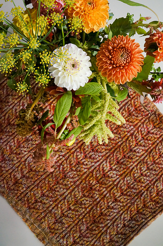 Ravelry: Broadleaf pattern by Wool & Pine