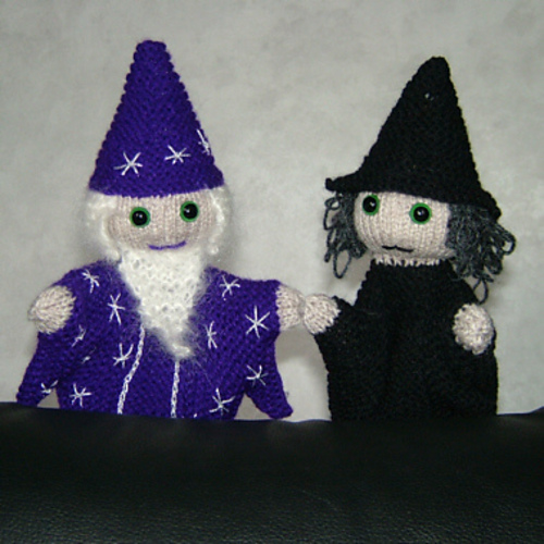 Ravelry: Glove Puppets: Witch & Wizard pattern by Woolly Thoughts