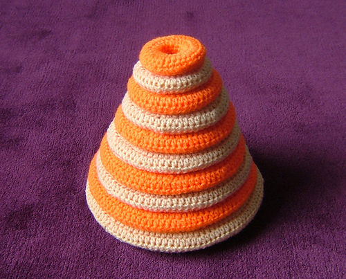 Ravelry: Tower of Hanoi pattern by Woolly Thoughts