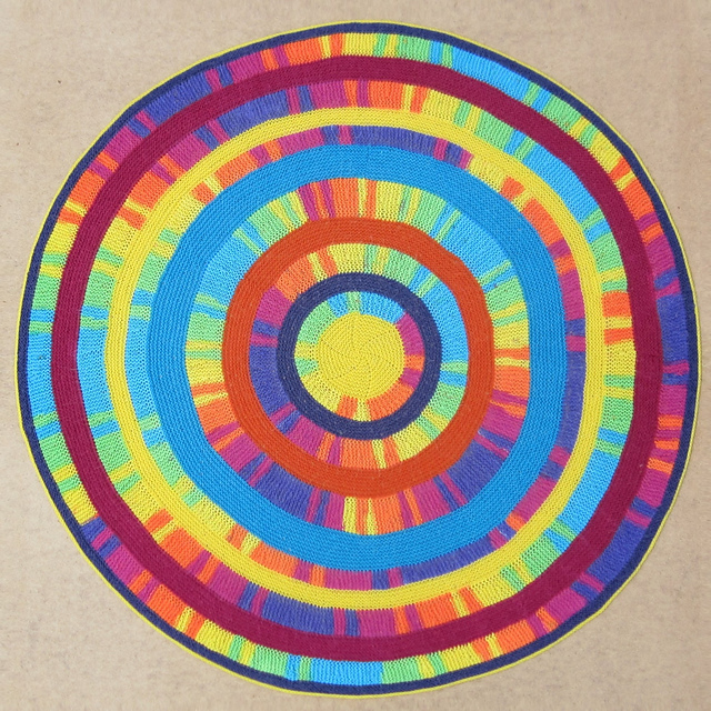 Ravelry: Run Rings Round pattern by Woolly Thoughts