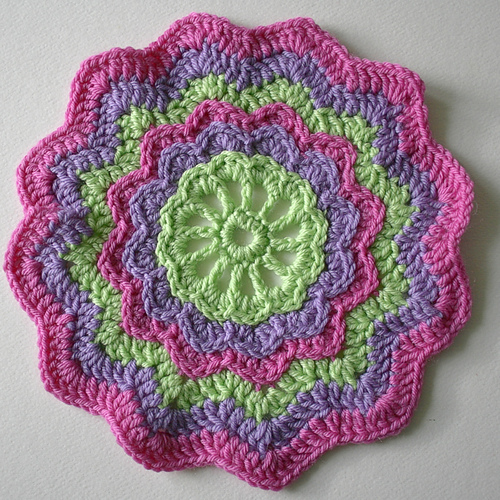 Ravelry: Ferris Wheel pattern by Leonie Morgan