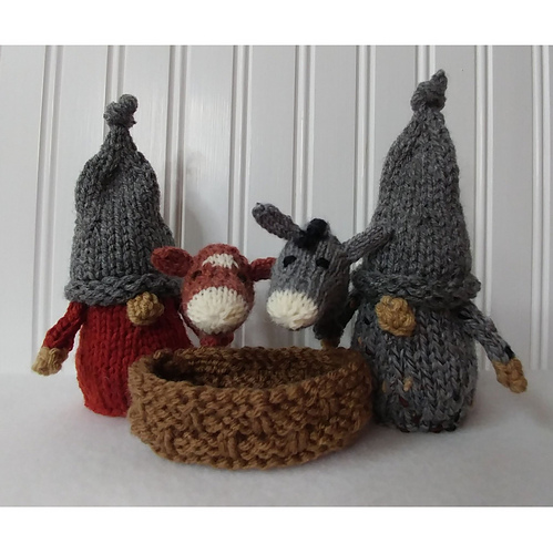 Ravelry: Gnometivity - Baby Gnomes Nativity Set pattern by Cheryl Andrews