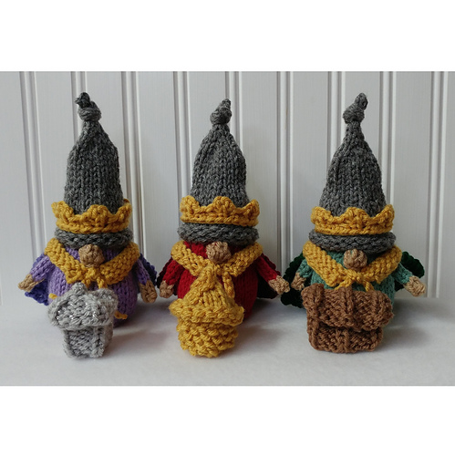Ravelry: Gnometivity - Baby Gnomes Nativity Set pattern by Cheryl Andrews