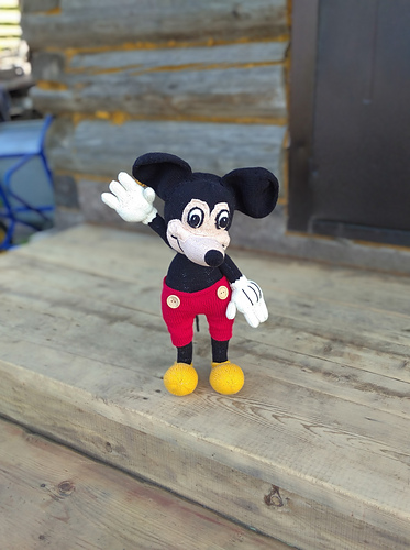 Ravelry: Knitted Boy Mouse pattern by Ola Oslopova