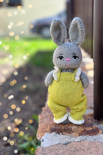 Ravelry: Knit Little Bunny pattern by Ola Oslopova