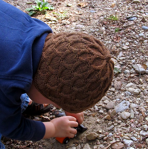 Ravelry: Acorn Cap pattern by Julia Blake