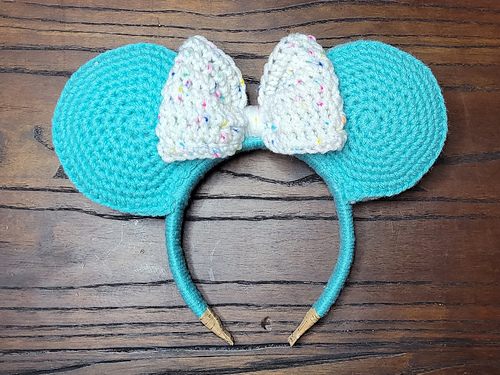 Ravelry: The Ever After Ears, crochet mouse ears pattern by Nicole Rogowski