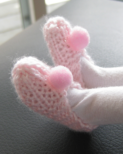 Ravelry: Wovenflame's Doll Slippers pattern by Wovenflame (Marlene)