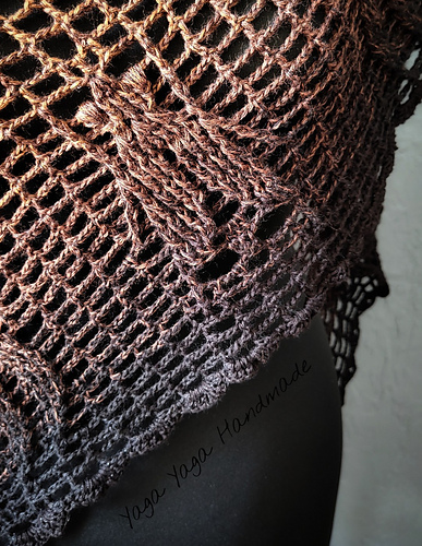 Ravelry: Spider Shawl pattern by Joanna Sitkiewicz