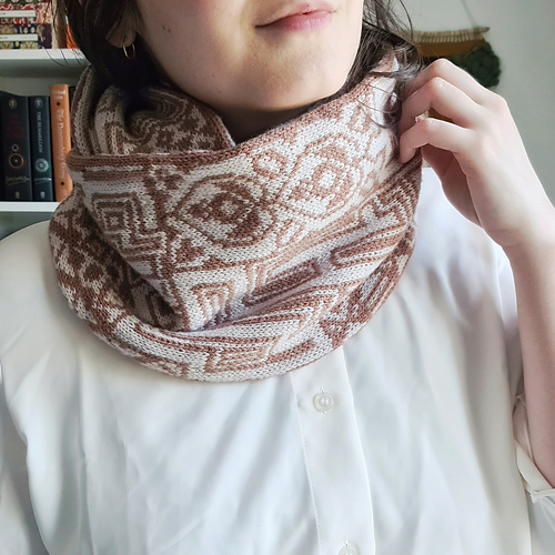 Ravelry: Dedale pattern by Audrey Borrego