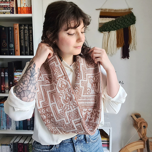 Ravelry: Dedale pattern by Audrey Borrego