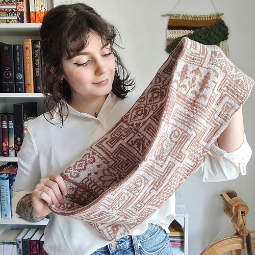Ravelry: Dedale pattern by Audrey Borrego