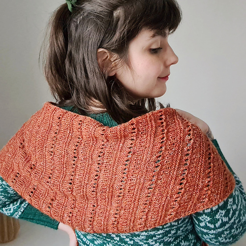 Ravelry: Mara pattern by Audrey Borrego