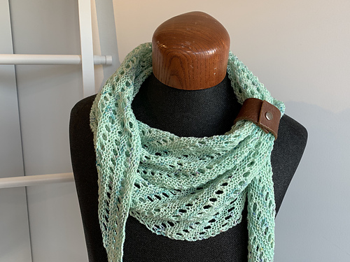 Ravelry: Crystal Cove Shawl pattern by Lisa Overby
