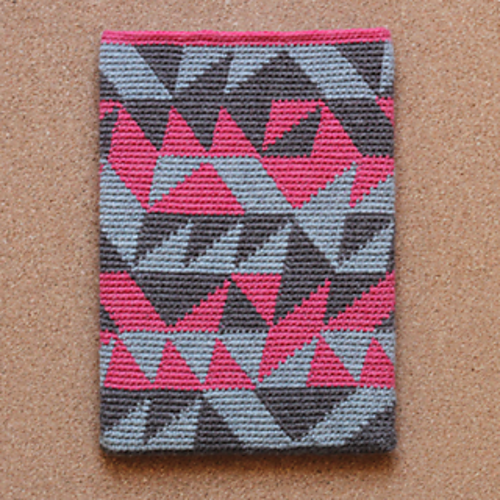 Ravelry: Laptop sleeve pattern by Yarnfreak