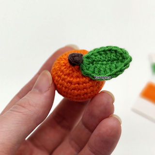 Ravelry: Tiny Orange pattern by Yuna Fadeeva