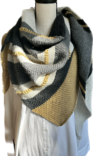 Ravelry: Aziza Wrap pattern by Sue Peirce