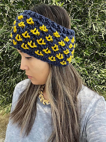 Ravelry: Arbor Headband pattern by Jill DeMarco