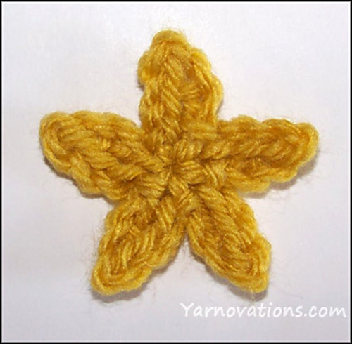 Ravelry: 4 Crochet Stars pattern by Yarn Twins