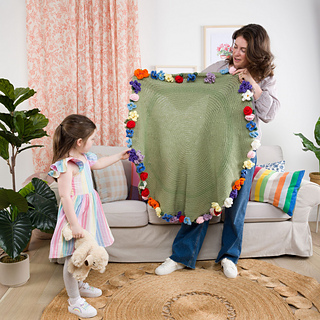 Ravelry: Blooming Bouquet Blanket pattern by Red Heart Design Team