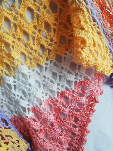Ravelry: Triangle of Fans Shawl pattern by CrochetNutsDesign