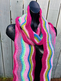 Ravelry: Ripple Scarf pattern by Joanne Johncey