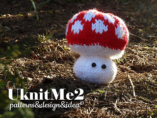 Ravelry: Mushroom Amigurumi Toadstool pattern by U Knit Me 2