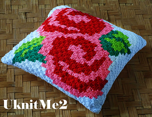 Ravelry: c2c Rose Rosebud Pillow pattern by U Knit Me 2