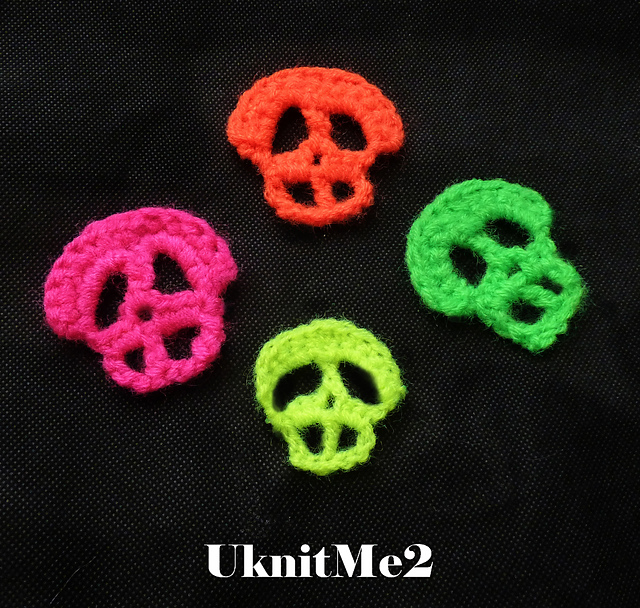 Ravelry: Applique Skull pattern by U Knit Me 2