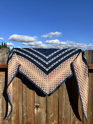 Ravelry: Slowly Drifting pattern by Melanie Berg