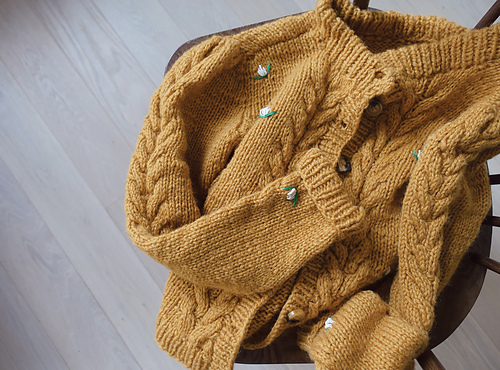 Ravelry: Tulip Cardigan pattern by Warunee Bolstad
