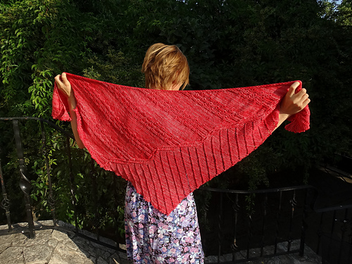 Ravelry: Hillside pattern by Andrea Halasi