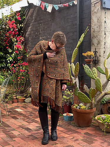 Ravelry: Zigz Travel Wrap pattern by Wendy Thompson