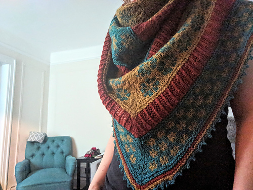 Ravelry: Maddala Shawl pattern by Inese Sang