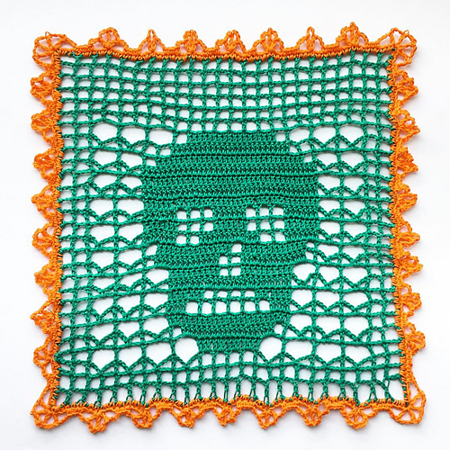 Ravelry: Filet Skull Doily pattern by Maria Merlino
