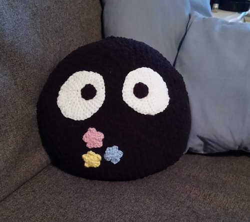 Ravelry: Soot Sprite Pillow pattern by Fortuneknot Designs