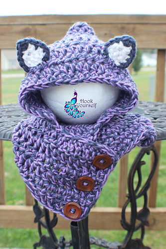 Ravelry: CoZy CoWl Hoodie pattern by Amanda Barile