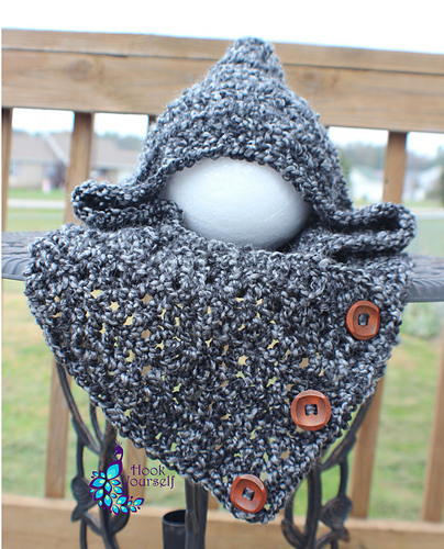 Ravelry: CoZy CoWl Hoodie pattern by Amanda Barile
