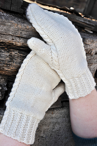 Ravelry: Lithalsa pattern by Abbie Tilden