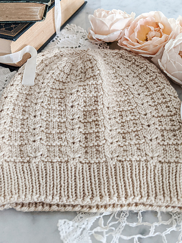 Ravelry: Gingersnap Hat pattern by Lauren Rad