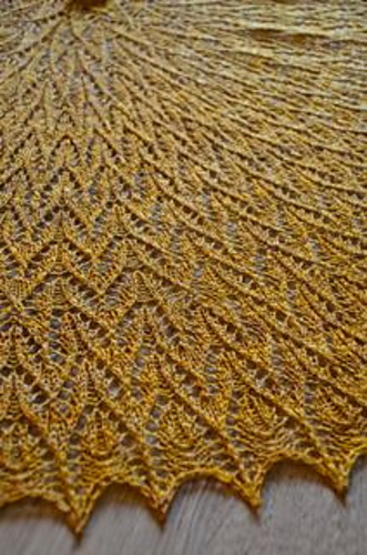 Ravelry: Radiate pattern by Amanda Bjoerge