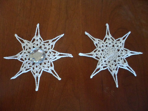 Ravelry: Eight Point Snowflake pattern by Amy B Stitched