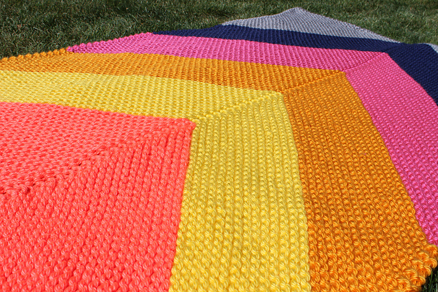 Ravelry: ack's Heirloom Chevron Throw