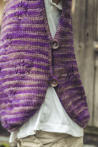 Ravelry: Wave Runner pattern by Sara Gresbach