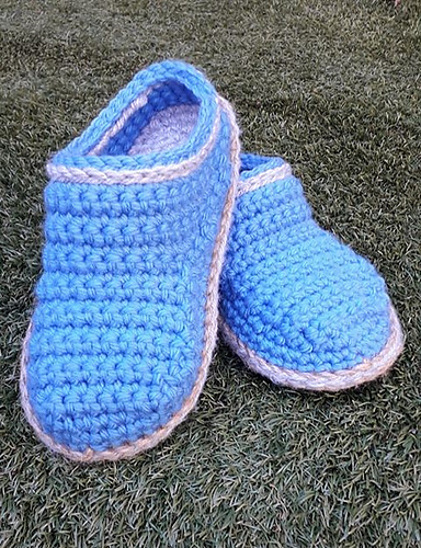 Ravelry: Men basic clogs pattern by Adriana M.