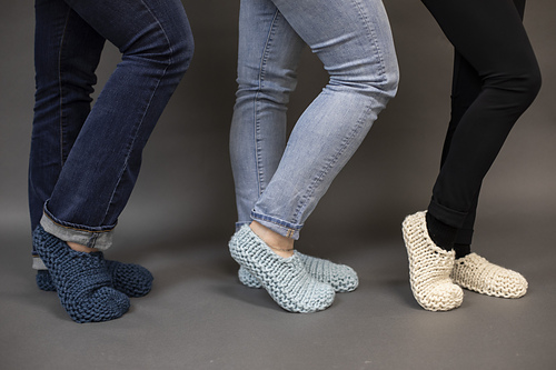 Ravelry: Cloud Slippers pattern by Adrienne Sullivan