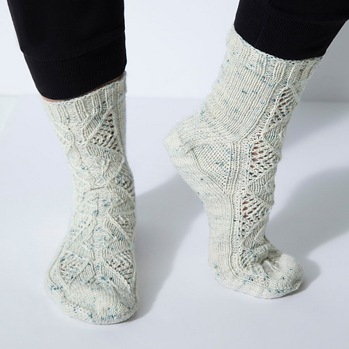 Ravelry: Sparkle Pop Socks pattern by Megan Williams