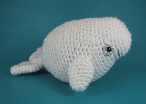 Ravelry: amigurumi beluga whale pattern by Aeron Aanstoos